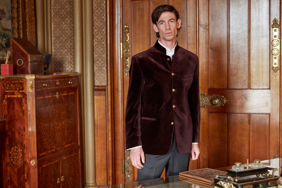 Velvet Dinner Jackets: The Ultimate Guide – Favourbrook
