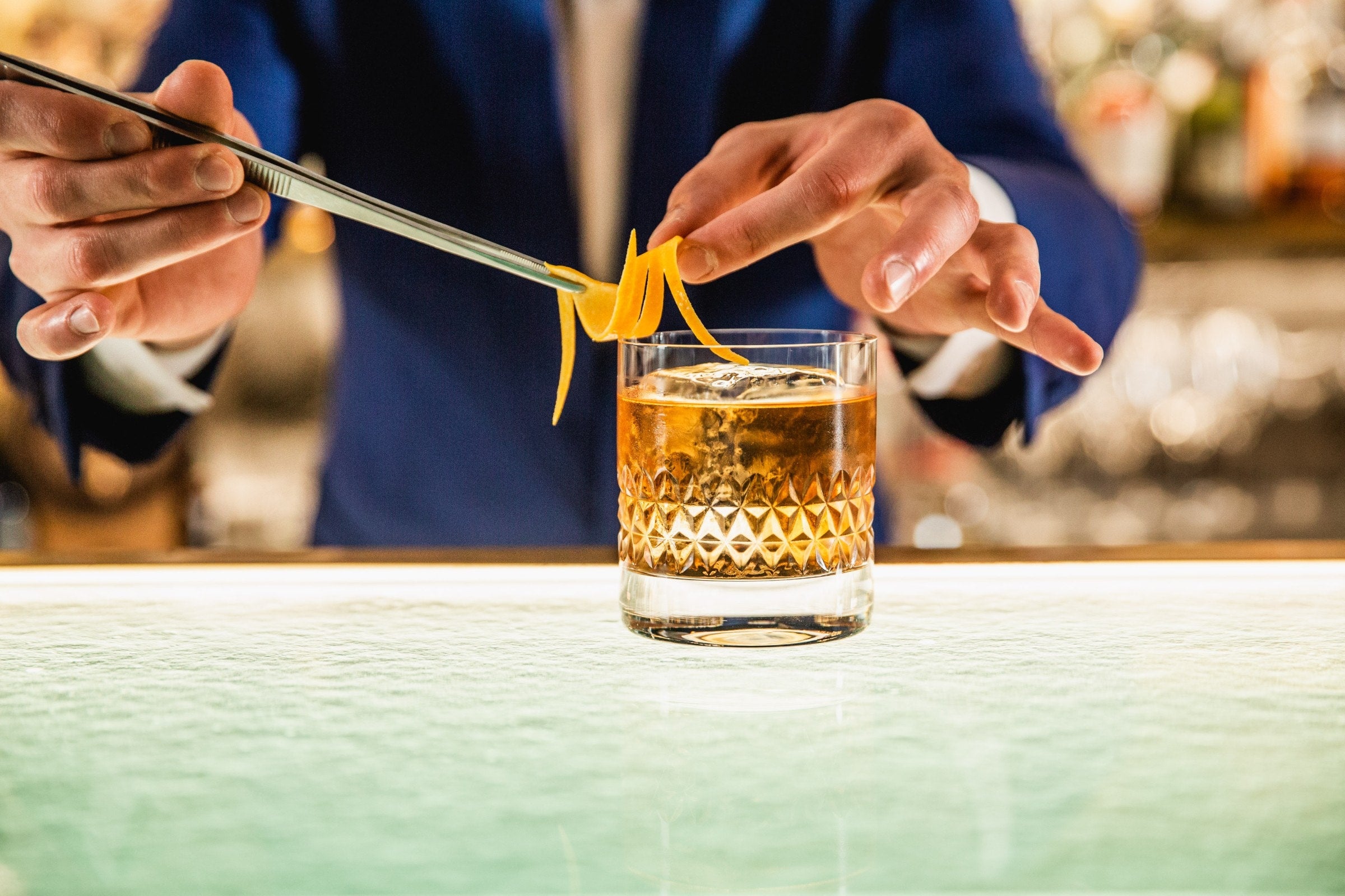 The Best Cocktail Bars in London and Beyond – Favourbrook